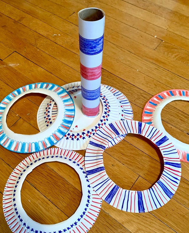 Patriotic Paper Plate Ring Toss