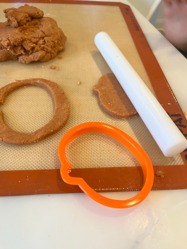 Pumpkin Pie Play Dough